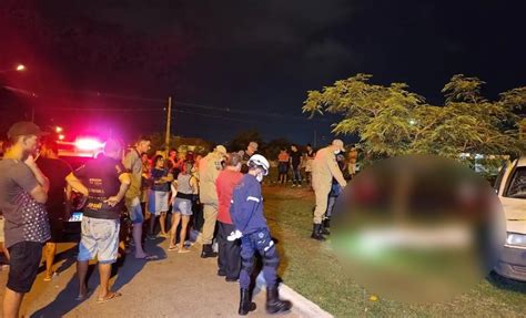 Jovem Morre Na Frente De Casa Com 10 Tiros Em Sorriso Mt Mato