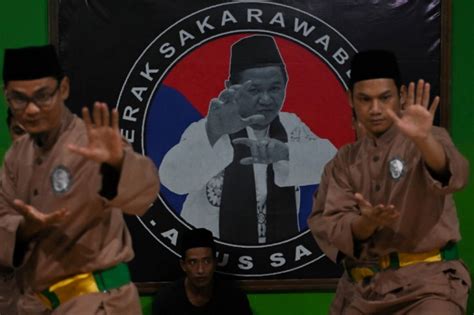 Indonesian Martial Art Pencak Silat Gets Unesco Heritage Status