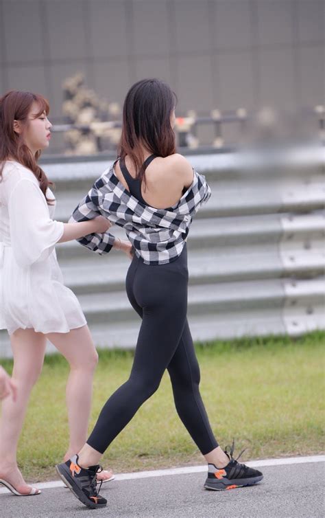 スパッツ・ジャージ・レギンス女子のエロ画像 Part40 おなネタエログ速報