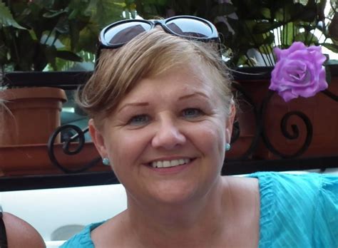 Smiley Sandra Is 52 Older Women For Sex In Northwich Sex With Older