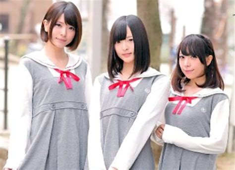 【画像】清楚系jkが海外留学した結果w ワッフル！