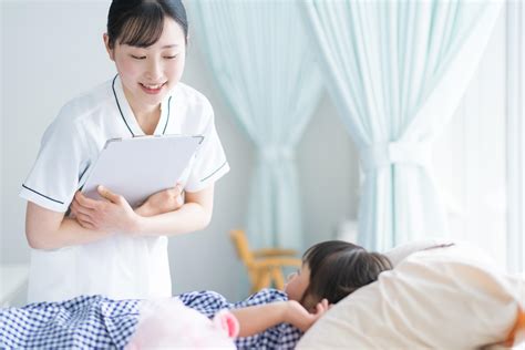 看護師の仕事内容って？勤務先の種類による違いなど、詳しく解説します。｜医療機器、製薬業界の国内no 1サイト 医療転職 Com