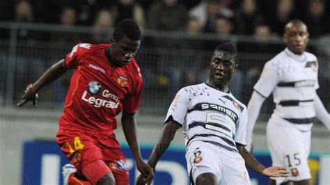 Mort Subite Du Footballeur Camerounais Patrick Ekeng