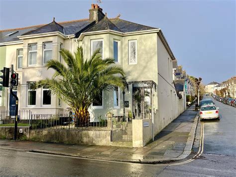 Peverell Park Road Plymouth Pl3 4 Bed End Of Terrace House For Sale
