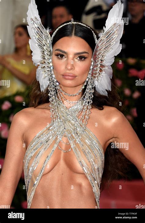 Emily Ratajkowski Attending The Metropolitan Museum Of Art Costume