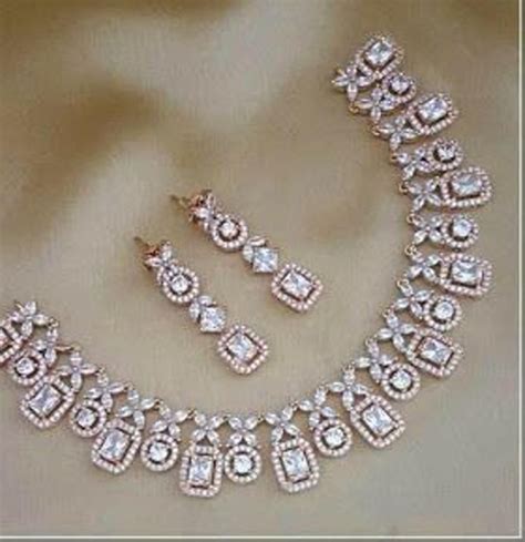Diamond Necklace Sets Cocktail Party They Can Be Worn By Women Of