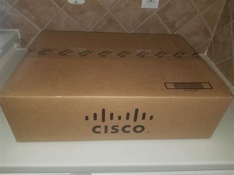 new cisco 2960x 48ts l 48 port lan base switch 10 100 1000