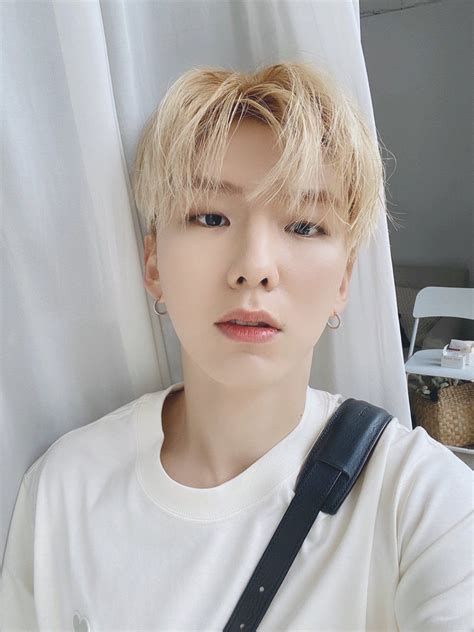 몬스타엑스 Monsta X On Twitter Kihyun Monsta X Kihyun Monsta X