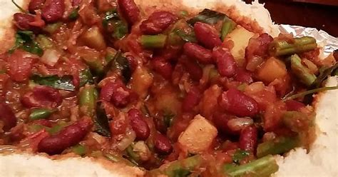 south african bunny chow hot bean curry served in a loaf of bread imgur