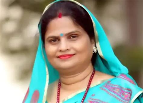 खजुराहो सीट से समाजवादी पार्टी ने बदल दिया उम्मीदवार मनोज यादव की जगह