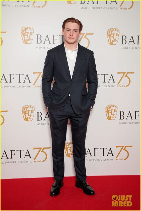 Heartstoppers Kit Connor Comes Out As Bisexual In Heartbreaking Way