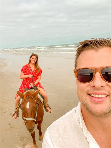 The Best Things To Do In Corpus Christi For Couples Couple In The Kitchen