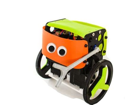 remotely controlled arduino self balancing robot by jjrobots