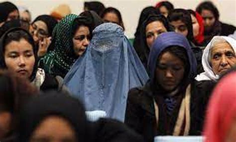 مصاحبه با عطیه مهربان فعال حقوق زنان در افغانستان زنان افغانستان در