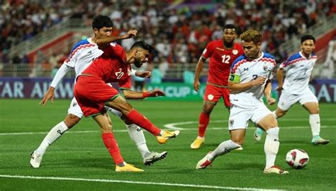 تايلاند تعقد وضعية عمان في كأس آسيا