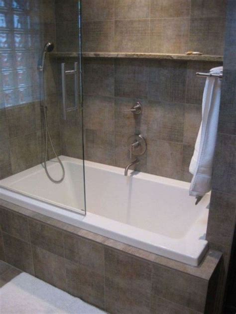 35 Modern Jacuzzi Bathroom Ideas In 2020 With Images Jacuzzi Tub