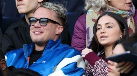 Guillaume Genton Bientôt Papa Qui Est Sa Compagne Jade Seguineau