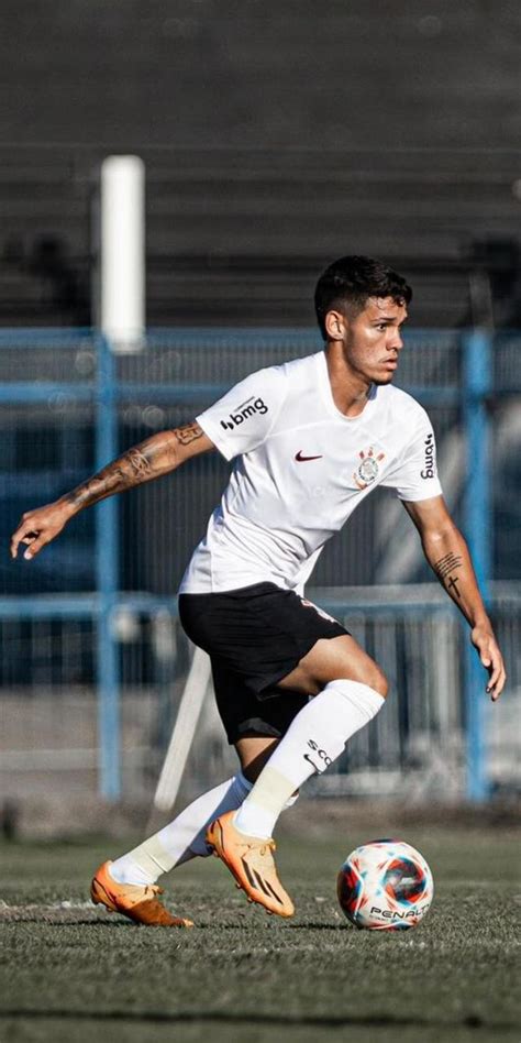 Mulher Morre Após Encontro Com Jogador Sub 20 Do Corinthians
