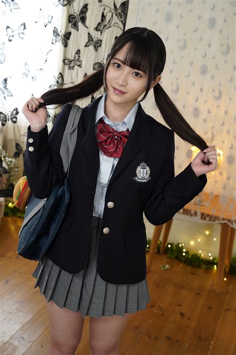 かわいすぎて一目惚れしてしまう！超絶美少女『小野六花』が衝撃の10代avデビュー 新人av女優図鑑