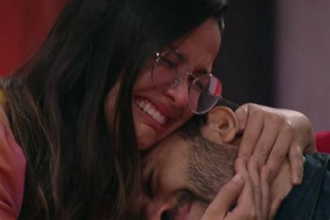 Bbb21 Juliette E Gilberto Vão às Lágrimas No Cinema Do Líder