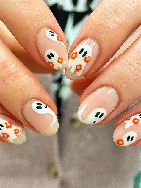 55 Spooky Cute Ghost Nails That Are Perfect For Halloween Halloween