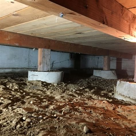 what s the best way to insulate crawl space walls greenbuildingadvisor
