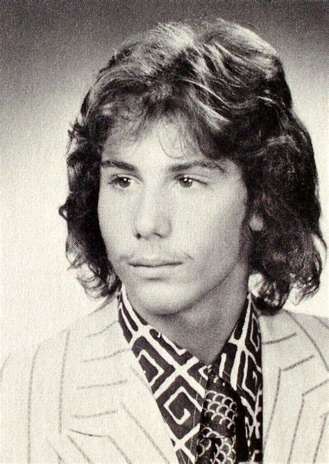 These Cool Pics Prove That Mens Hairstyles From The 1970s Were So