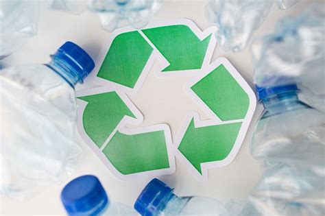Todo Lo Que Debes Saber A La Hora De Reciclar Plásticos Renovables Verdes