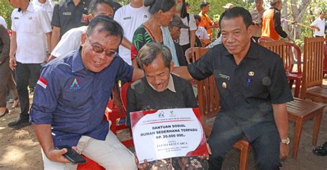 Pj Bupati Buleleng Masyarakat Kurang Mampu Dan Penyandang Disabilitas