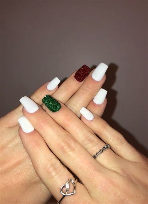 Glitter Christmas Red And Green Acrylic Nails To Learn The Basics Of