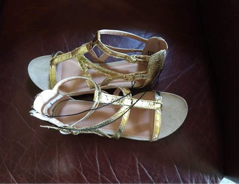 new light gold kenneth cole reaction gladiator sandals