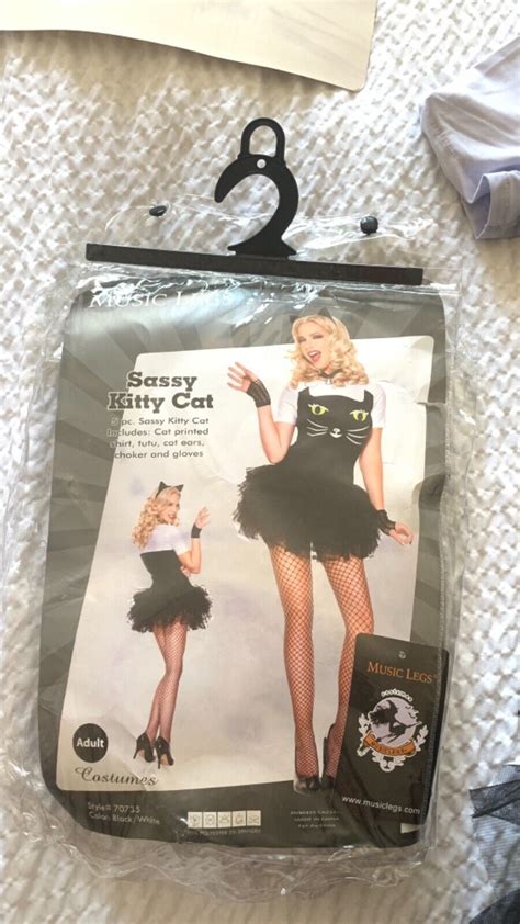 Sassy Kitty Cat 5 Pc Party Cosplay Halloween Party Costume Size Medium