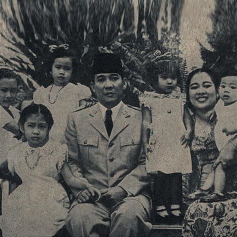 Dekat Dengan Chaerul Saleh Sukarno Tegur Guntur Historia