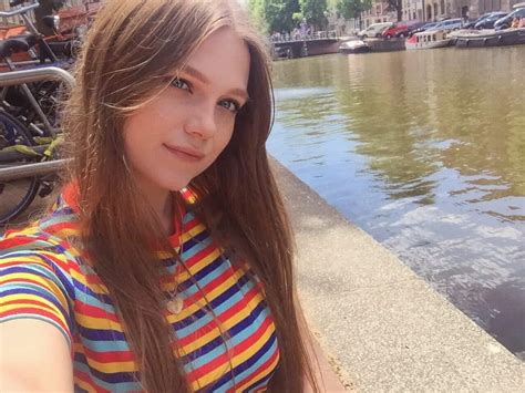 このロシア美女が1時間8500円って信じられる？！ 風俗まにあ