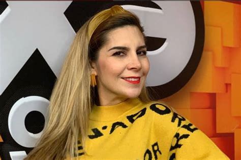 Karla Panini Desata Memes En La Red Por El “raro” Aspecto De Sus Dedos