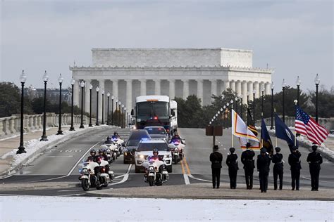 Video Appears To Show Capitol Police Officer Brian Sicknick Being