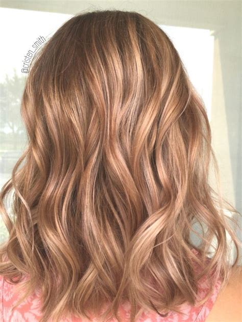 Get The Sweetest Look With Honey Caramel Blonde Hair Color