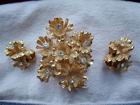 Vintage 1960s Made In Austria Pin And Clip On Earrings Non Pierced Set