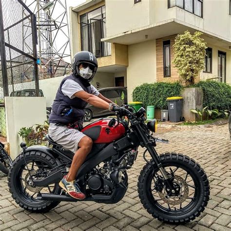 Modifikasi Yamaha Xsr155 Ala Bobber Cadas Anangcozz Blog
