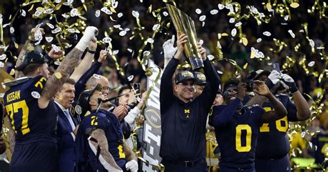 College Football Playoff Board To Vote On Format For 12 Team System