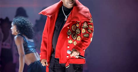 Busta Rhymes Performs With Janet Jackson