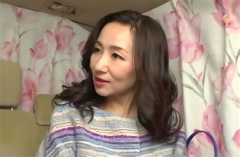 【素人妻ナンパ全員生中出し4時間セレブdx 】美人妻をナンパ 9【無料エロ動画】 アダルトチャンネルまとめ