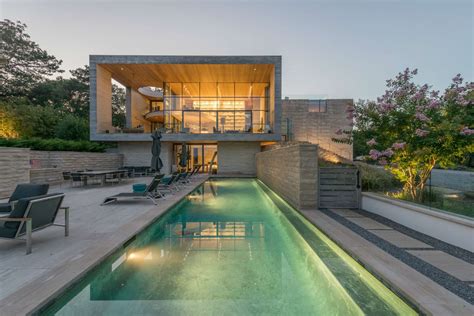 25 Beautiful Modern Swimming Pool Designs