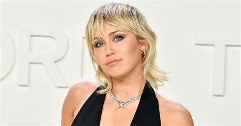 Miley Cyrus Plastic Hearts Will Singer Address Breakups With Liam
