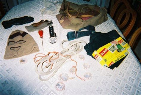 28 Serial Killer Crime Scene Photos That Capture Their Murders In