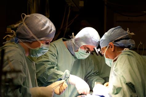 Île de france son opération du pénis tourne au désastre