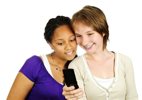 Sexting May Be Linked To Risky Sexual Behaviours In Teenagers