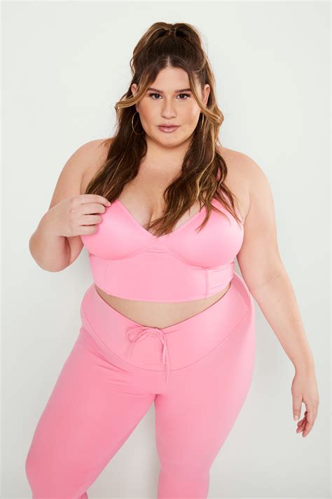 Exclusive Remi Bader Talks Victorias Secret Pink Rebrand And Her