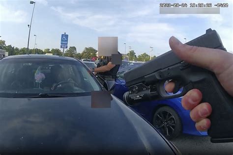 Ohio Police Release Video Showing Officers Fatal Shooting Of Pregnant