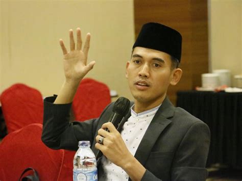Mui Muslim Dilarang Mengucapkan Selamat Hari Raya Agama Lain